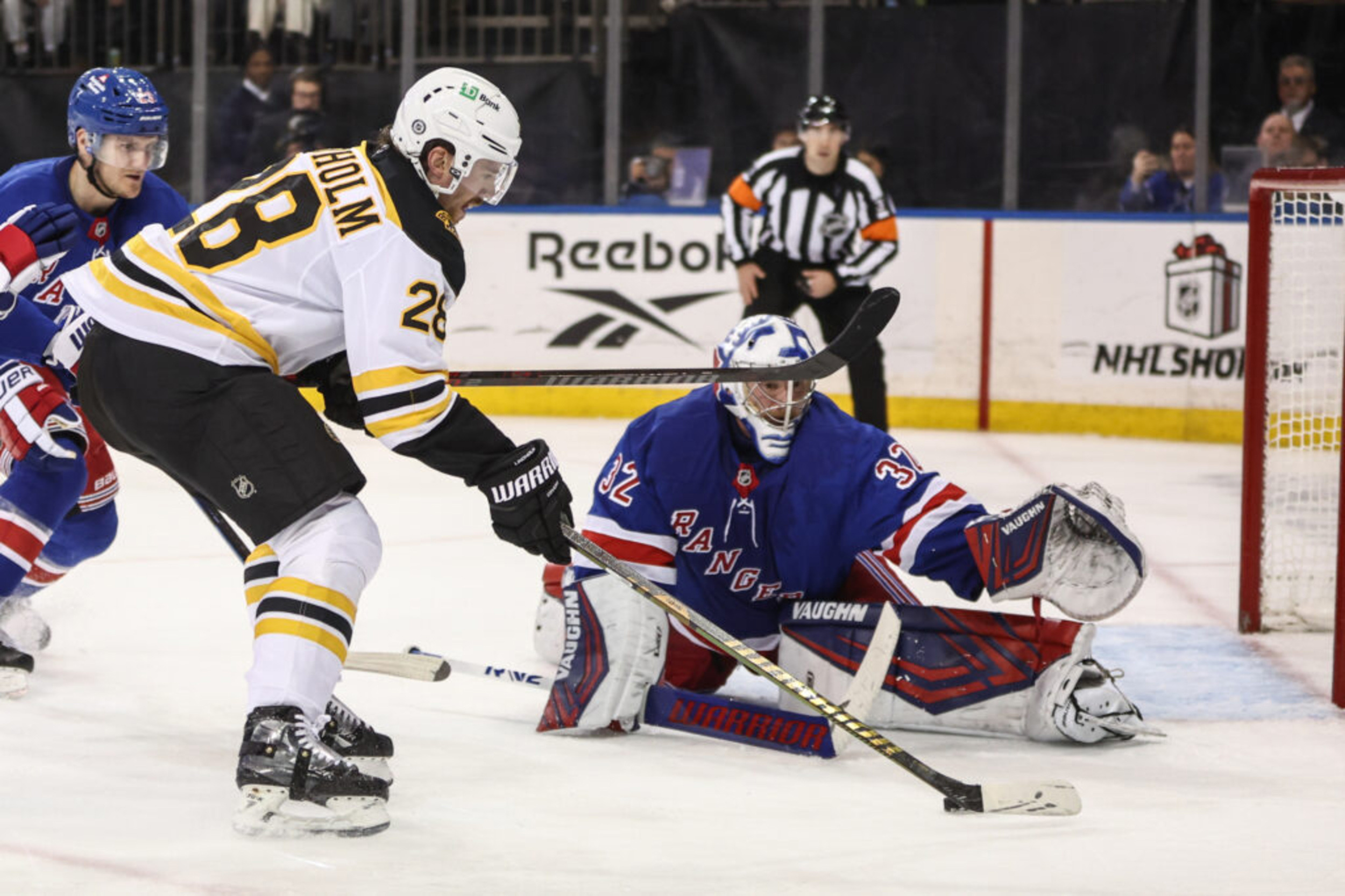 NHL Predictions: Feb. 5 Boston Bruins vs New York Rangers NHL Predictions: Feb. 5 Boston Bruins vs New York Rangers