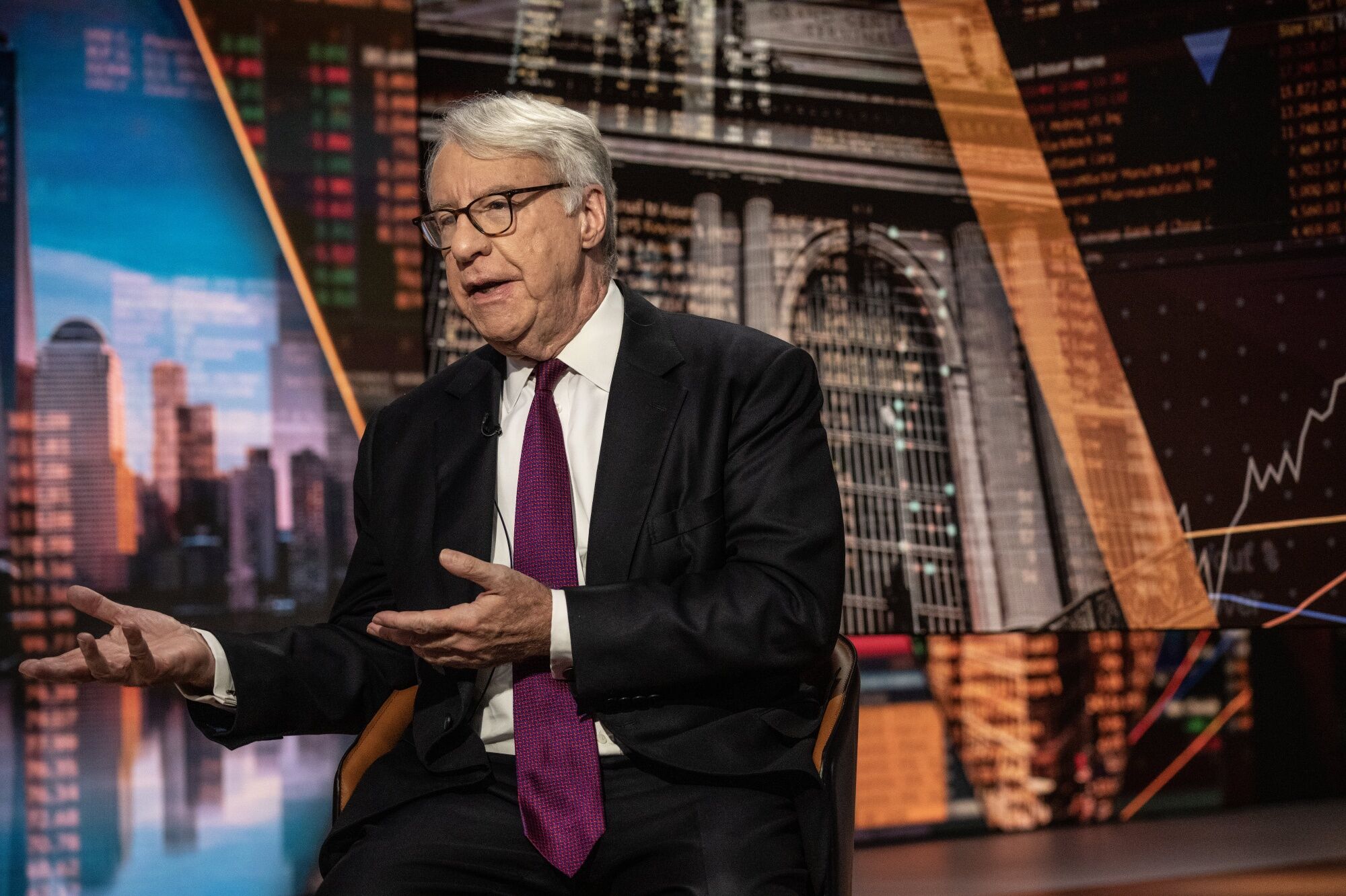 Jim Chanos Says Biggest Risk for Markets Is DeepSeek-Like Event