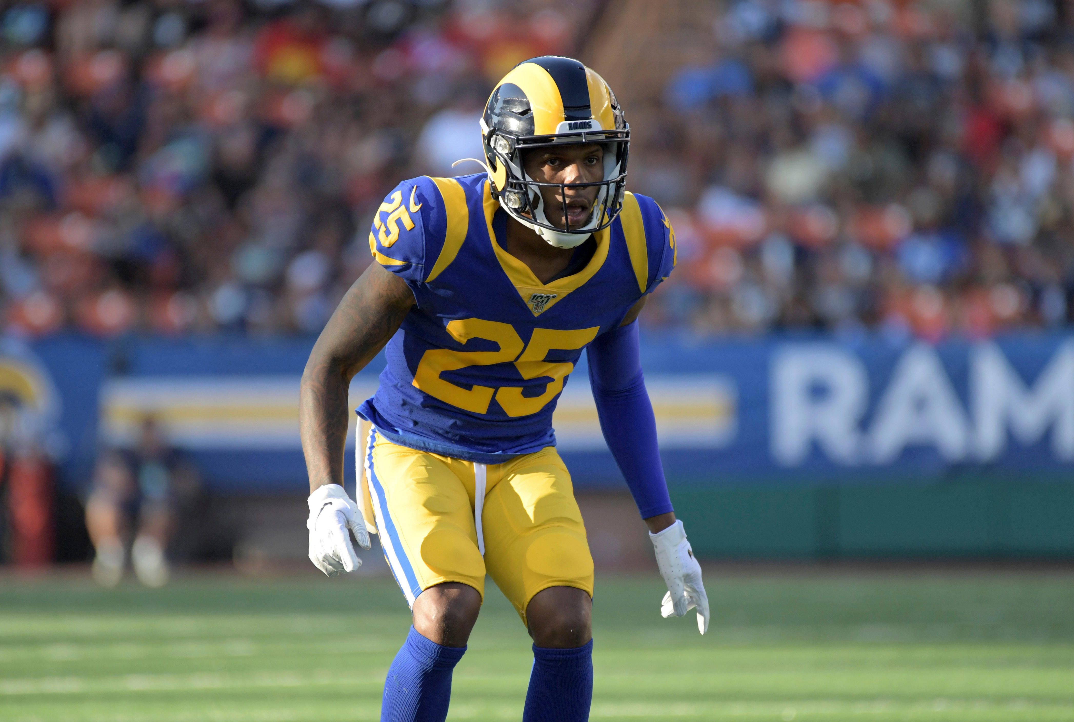 Panthers hiring former Rams cornerback as defensive assistant