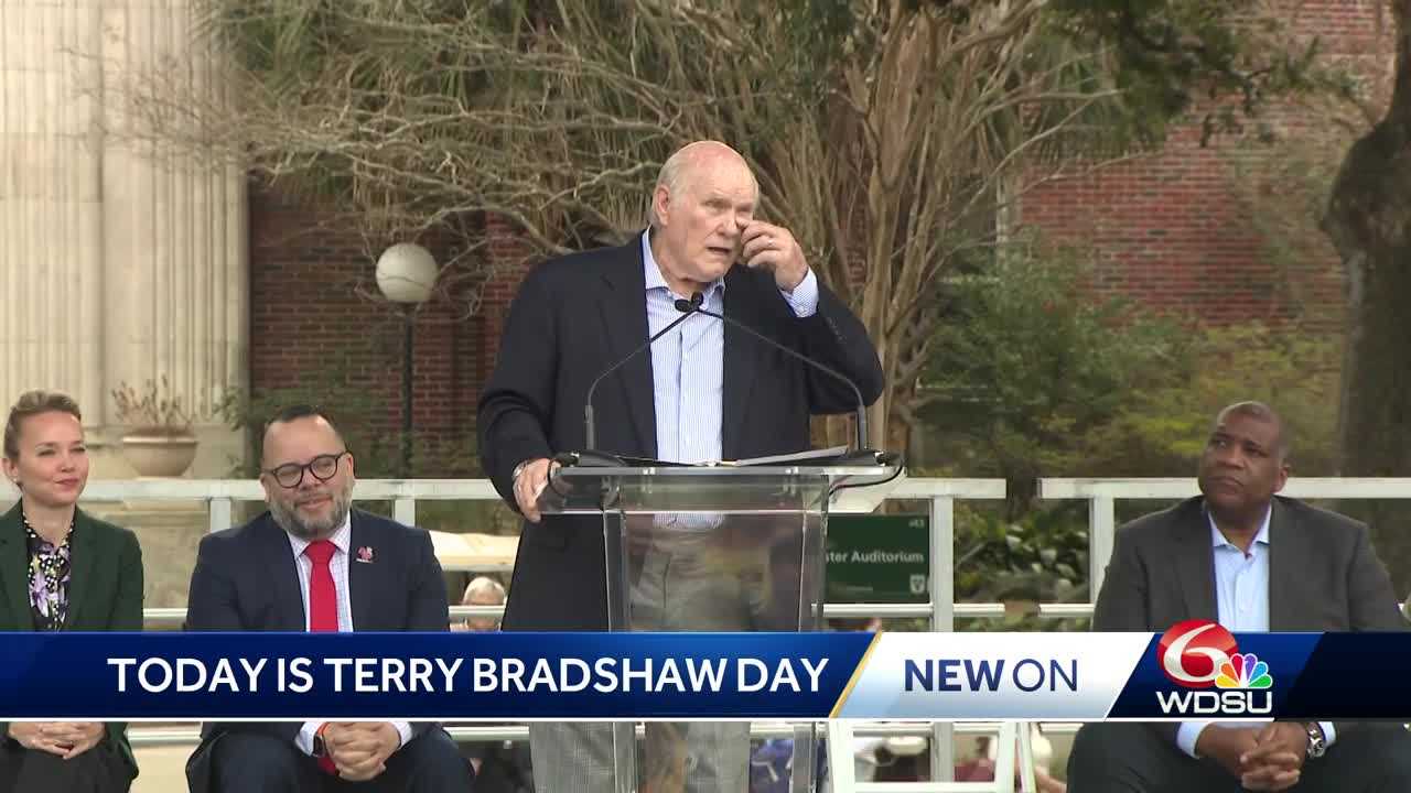 Legendary Louisiana quarterback Terry Bradshaw honored in New Orleans