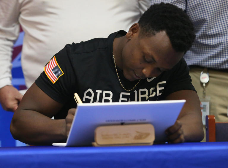 National Signing Day: See where Pensacola-area high school athletes ...