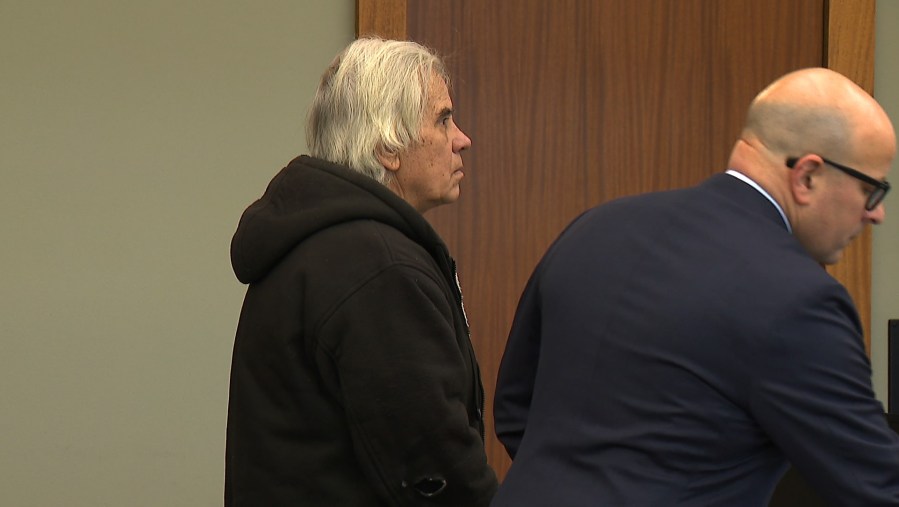 Detectives testify in bail hearing for Warwick murder suspect