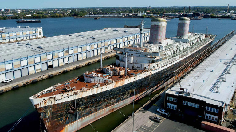 SS United States: Historic ship will be moved this weekend as part of ...
