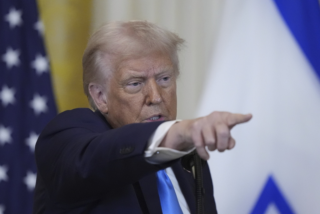 The Latest: Protesters across the US rally against Trump and Project 2025