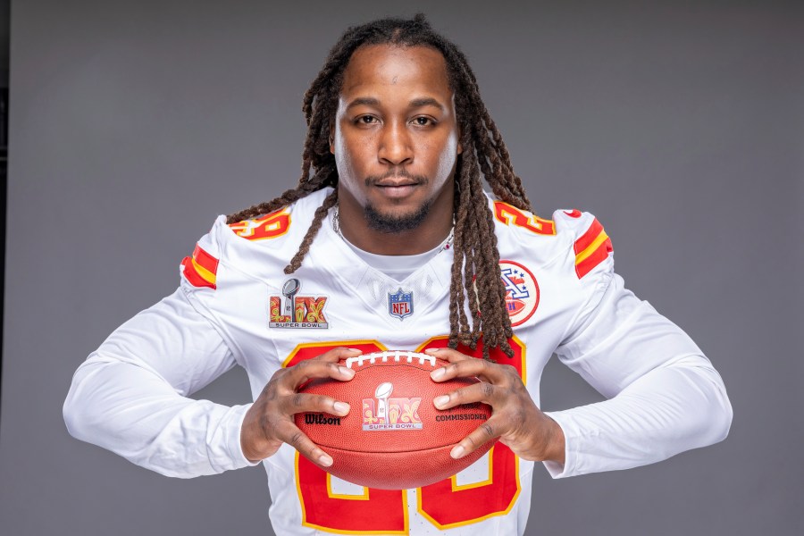 Chiefs RB Kareem Hunt seeking redemption with Super Bowl
