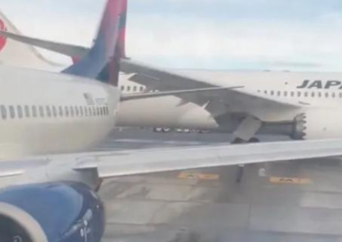 Video: Two Planes Collide At U.S. Airport On Wednesday Morning