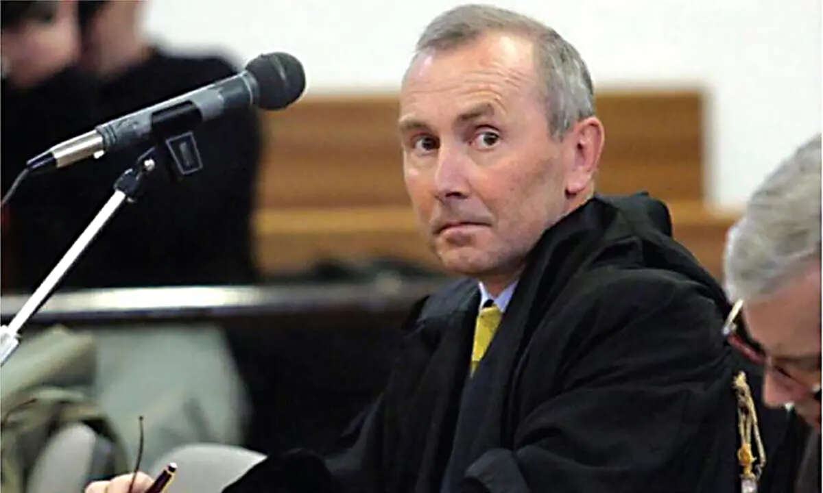 Così il pm Luca Turco guidava i giornalisti: la giustizia che infanga ...