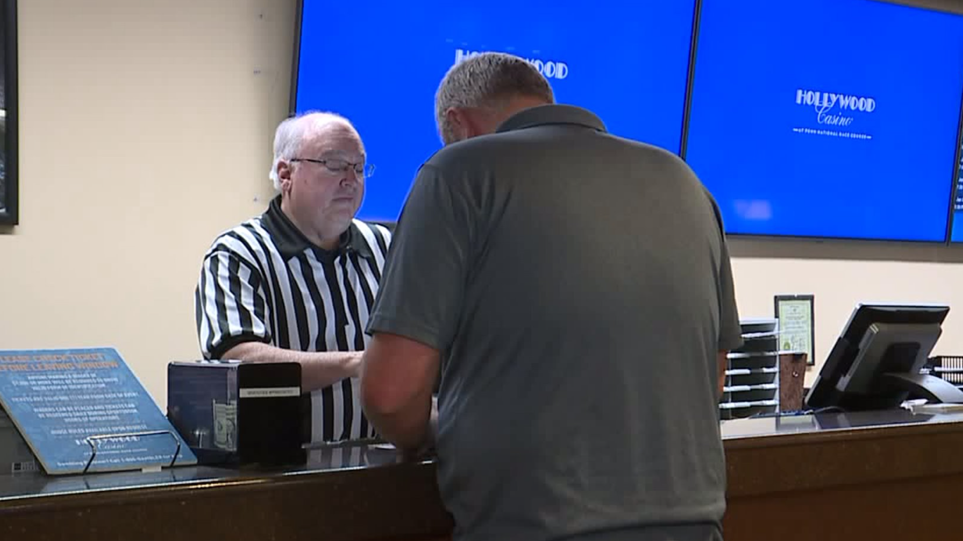 Record-Breaking Bets: Super Bowl expected to shatter wagering records