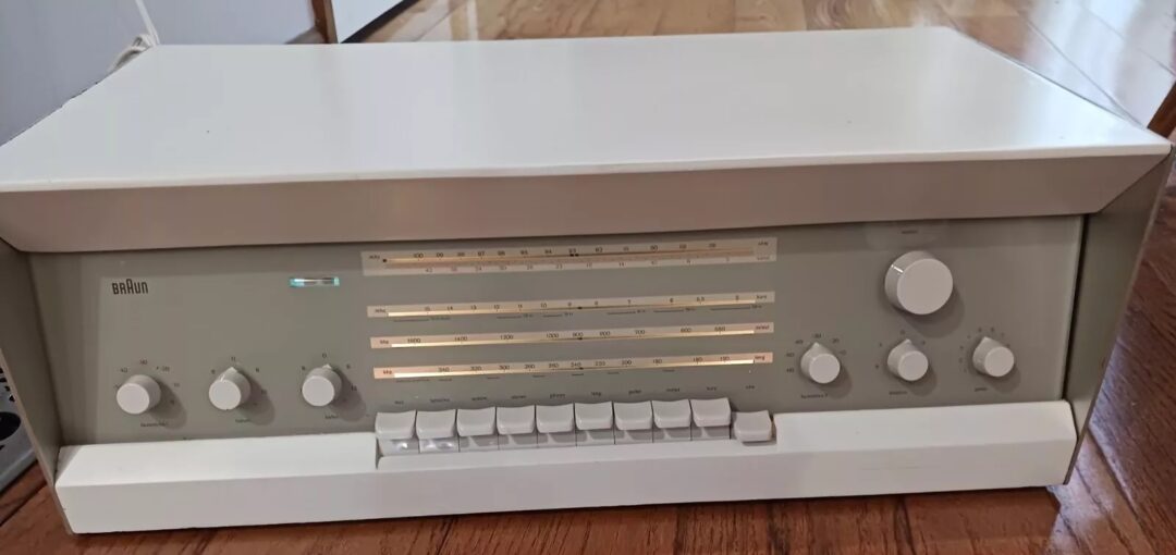 12 Electronics From the 1960s That Were the Ultimate Flex