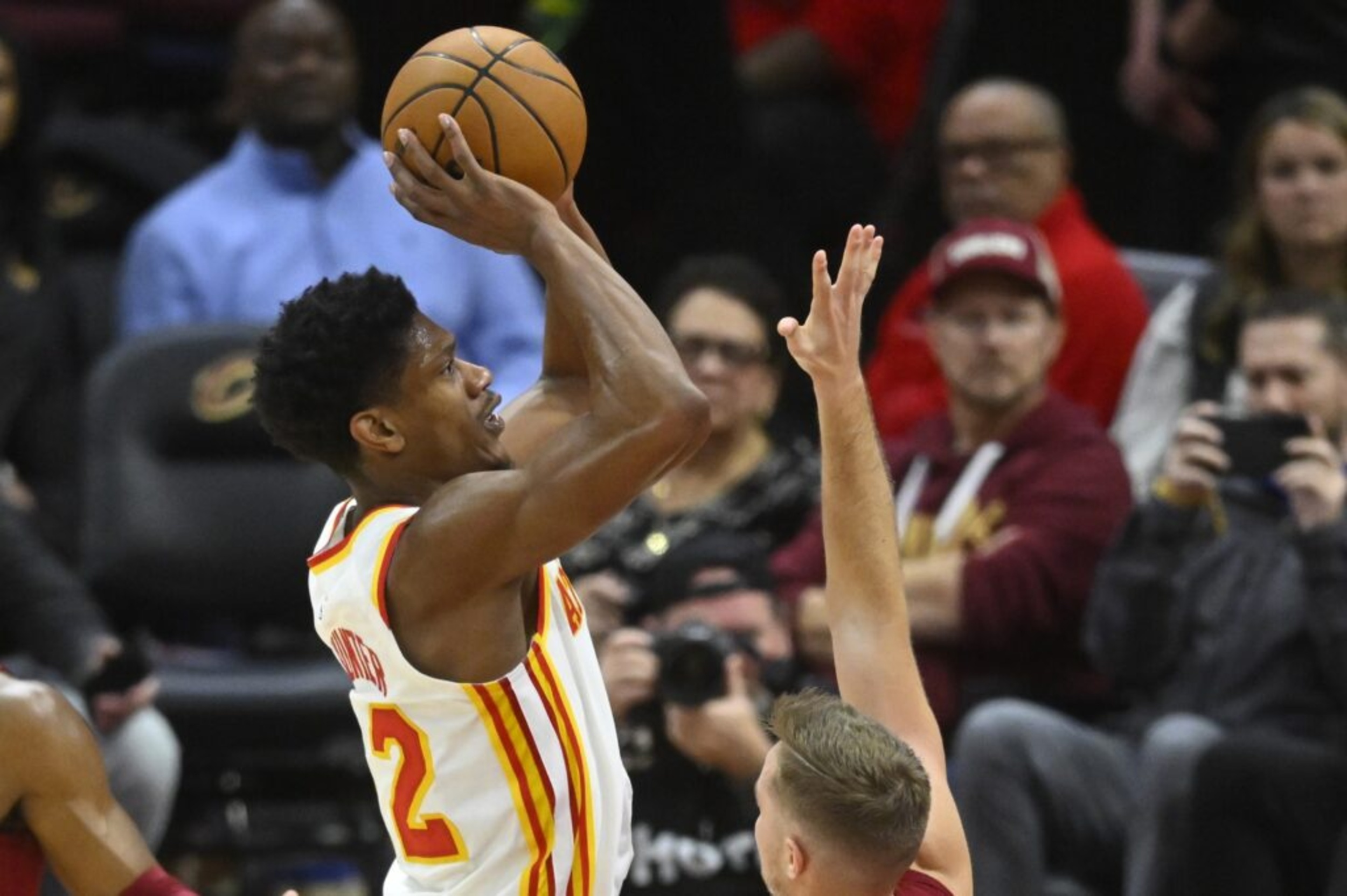 Cavs Interested in Hawks Wing Ahead of Deadline