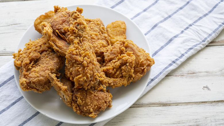 How To Use A Jar Of Leftover Pickle Juice For Better Fried Chicken