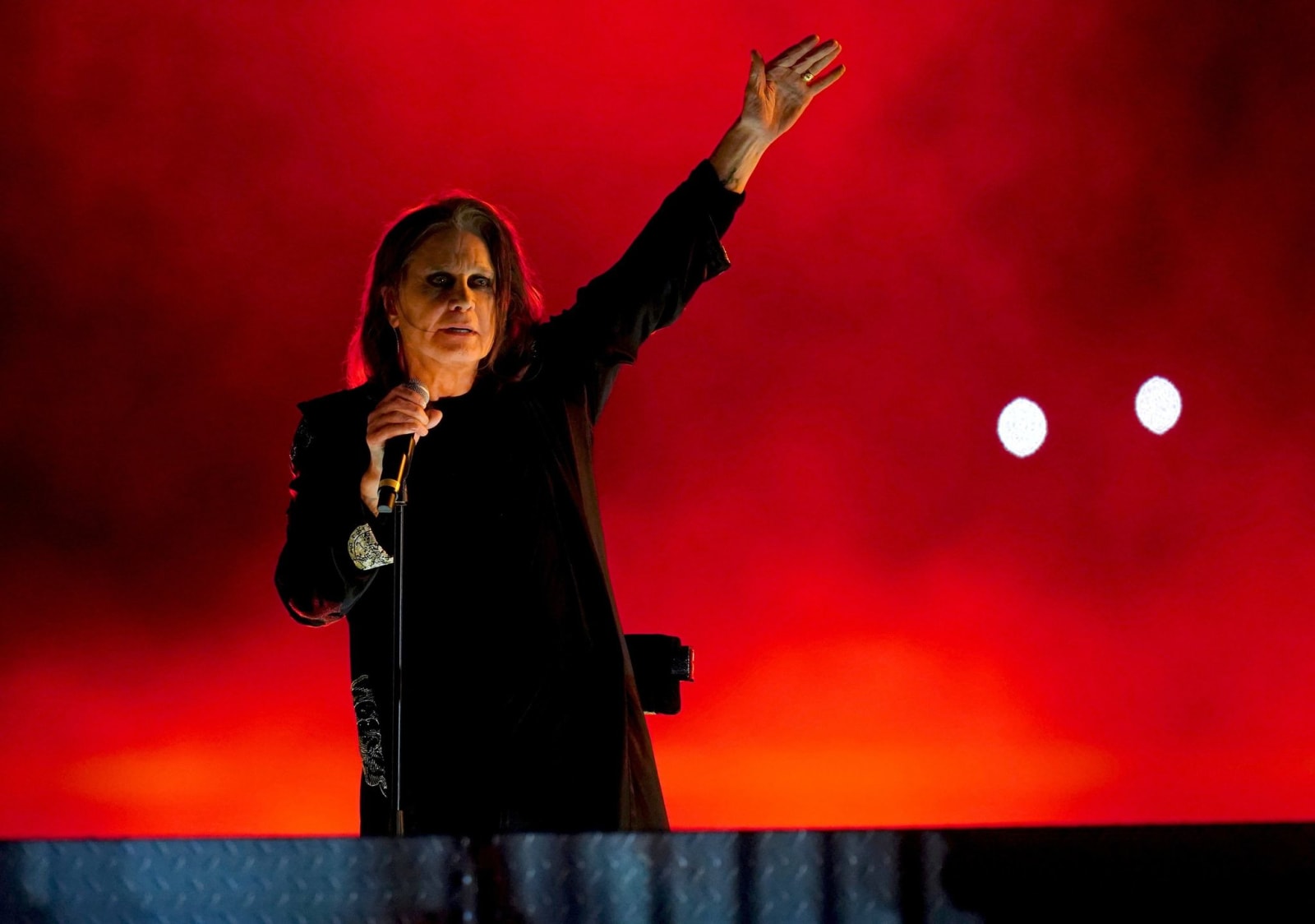 Ozzy Osbourne to reunite with Black Sabbath line-up for last show