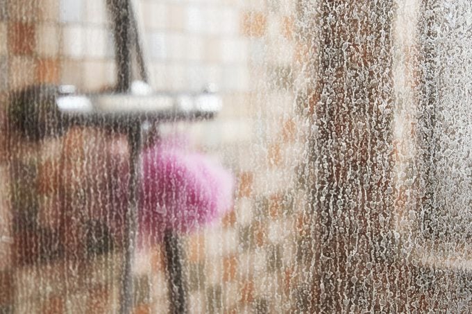 A Guide To Removing Hard Water Stains From Any Surface