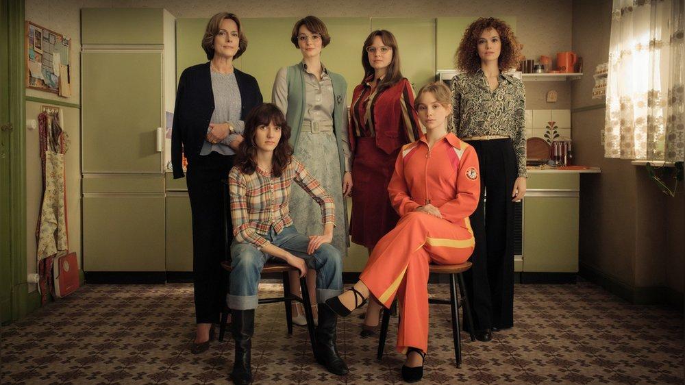 "Ku'damm 77" im ZDF: Das müsst ihr vor den neuen Folgen wissen