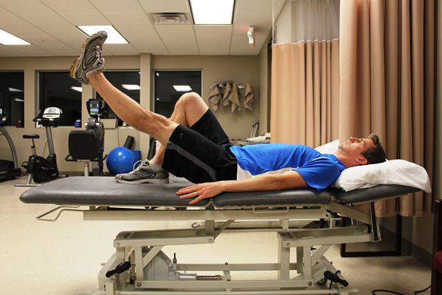 Physical therapy for runner's knee