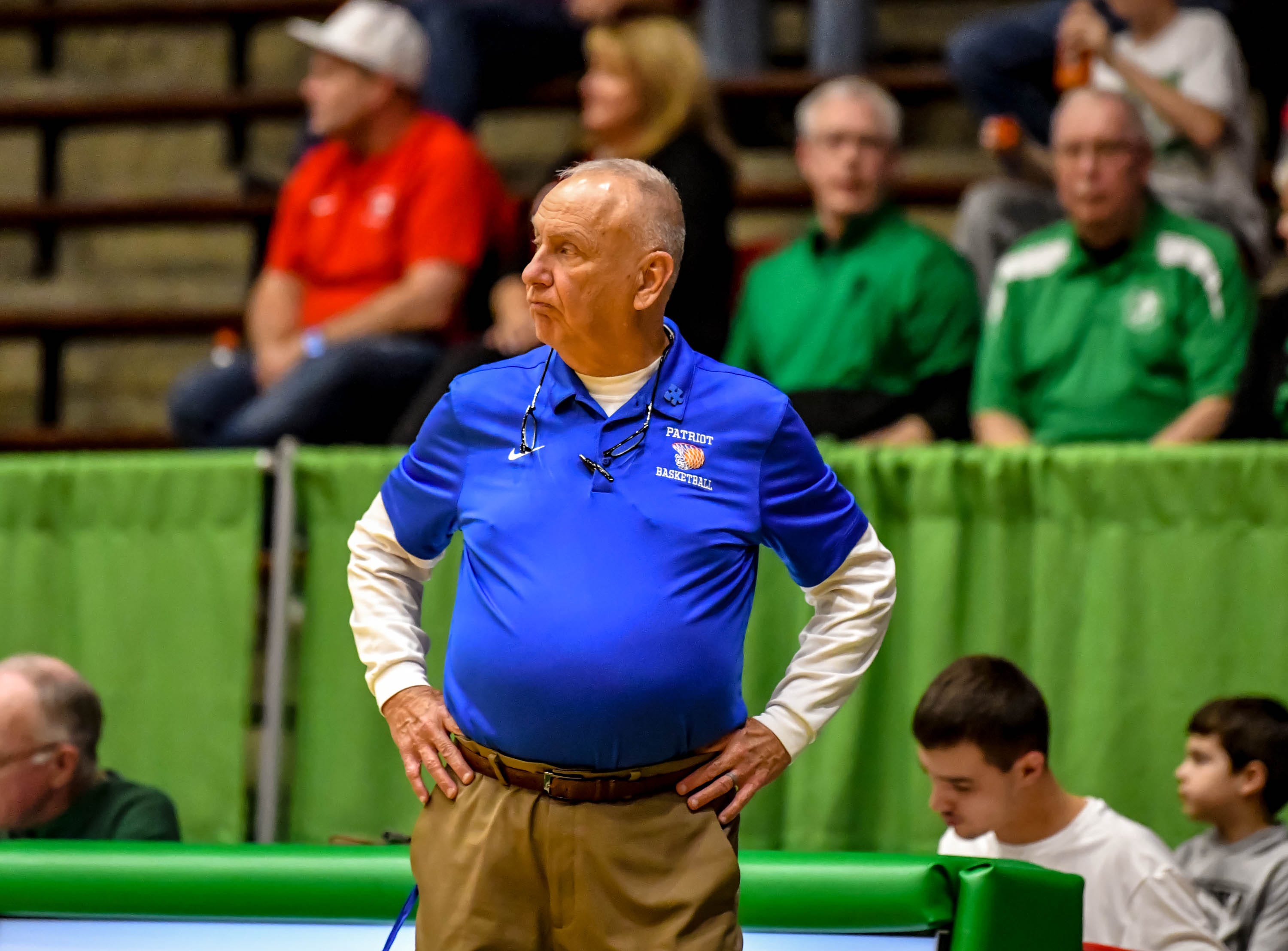 Jay County boys basketball coach Jerry Bomholt retires amid health concerns