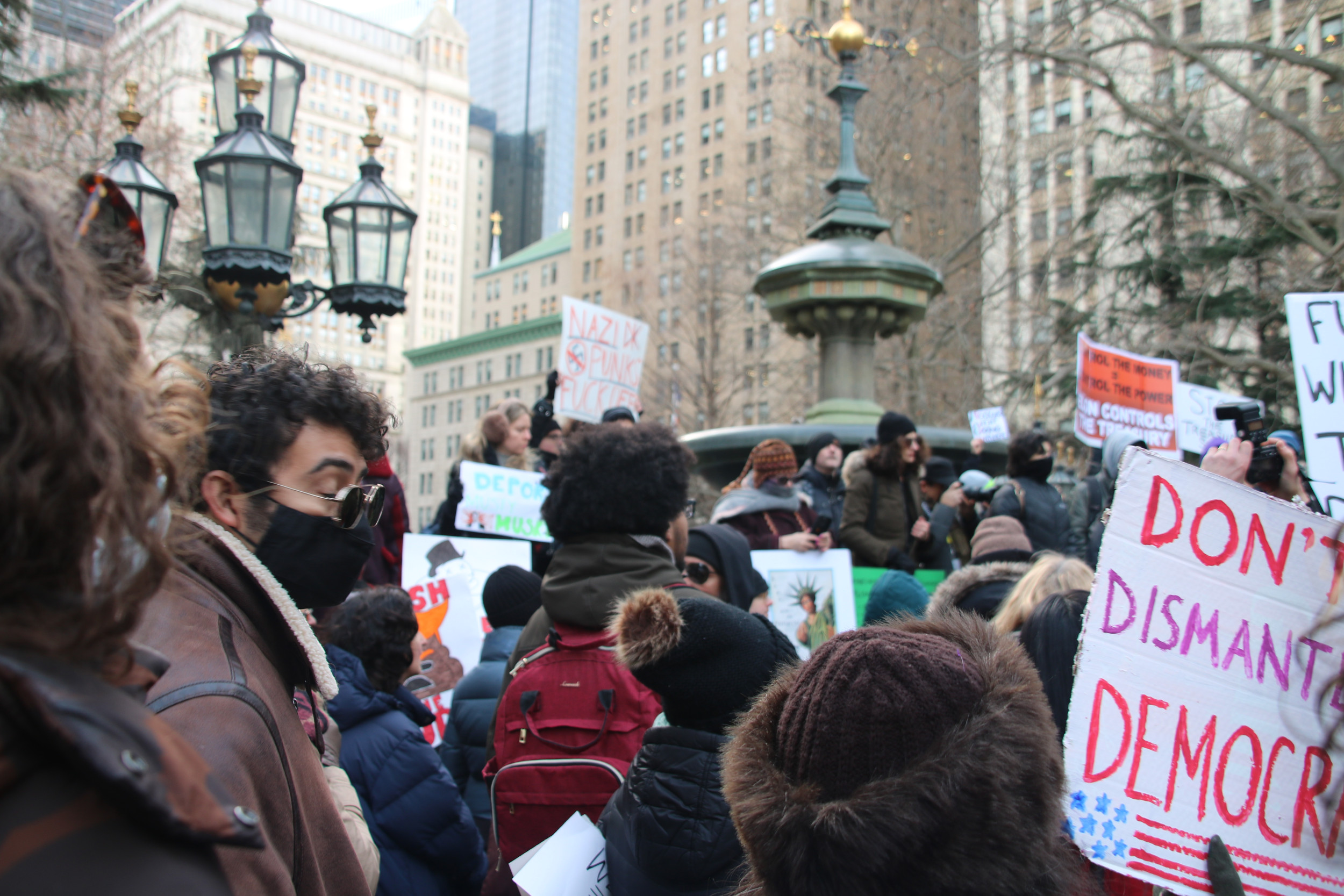 50501 Movement Fuels Anti-Trump Rallies Across the US