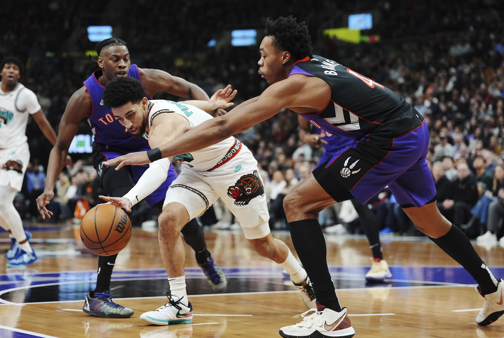 Jackson scores 32 points, Morant has 26 as Grizzlies rout Raptors 138 ...