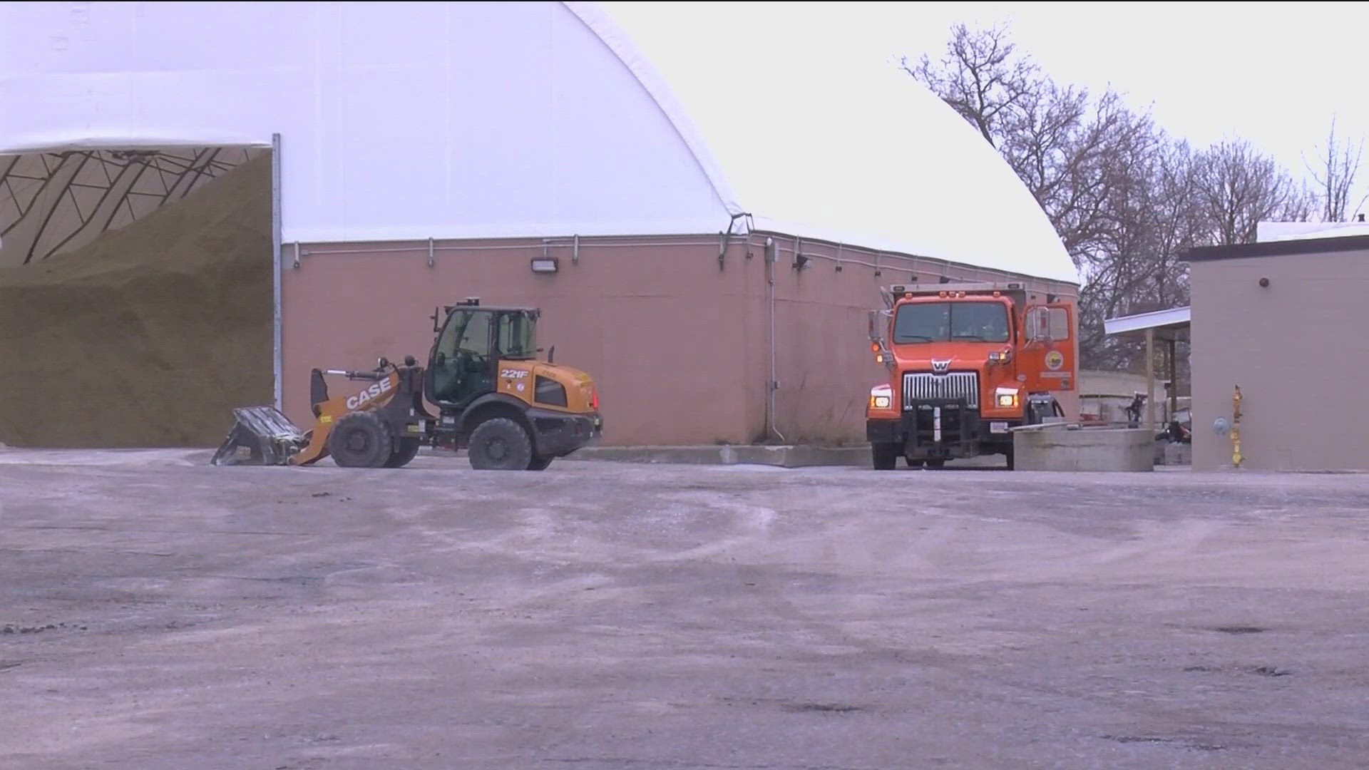 ODOT crews working 24/7 to prepare for icy roads, other wintry weather ...