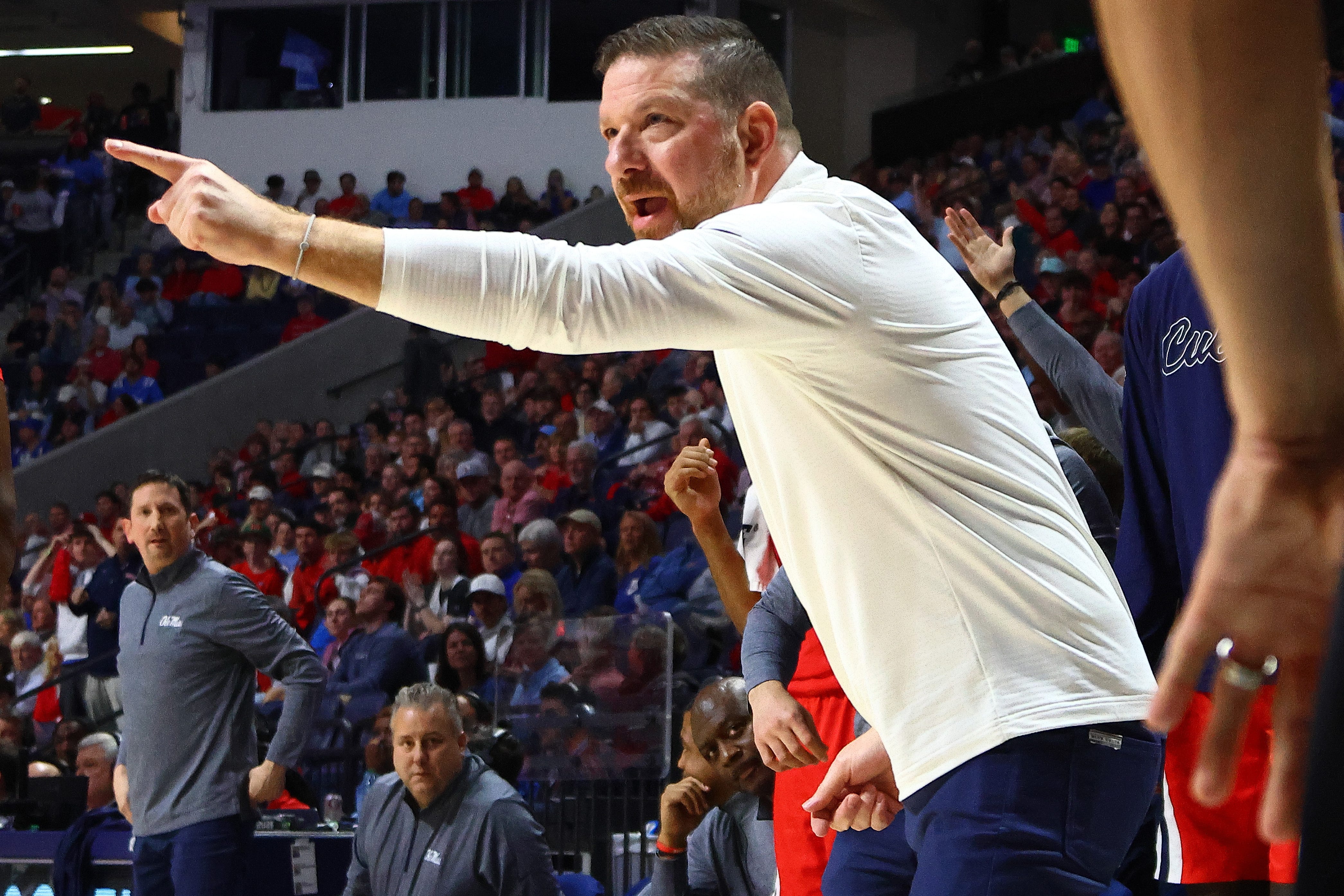 'That's Bob Knight': Ole Miss basketball coach Chris Beard invokes ...