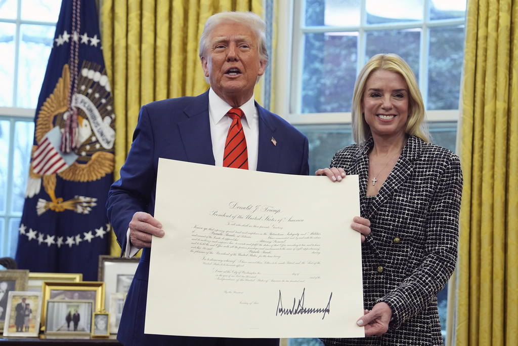 New Attorney General Pam Bondi orders review of Trump cases as she ...