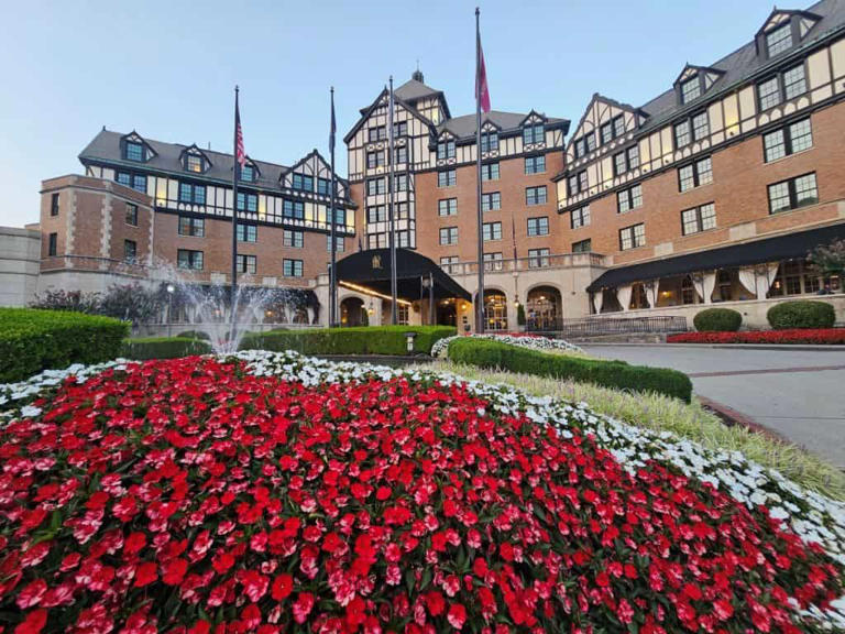 My Top 7 Historic Hotels For a Romantic Valentines Getaway ️