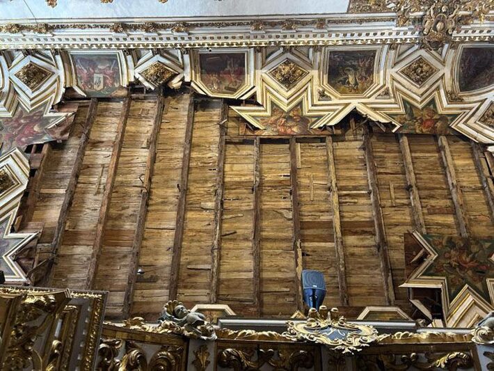 ‘Igreja de ouro’ que desabou em Salvador apresentava danos visíveis ...