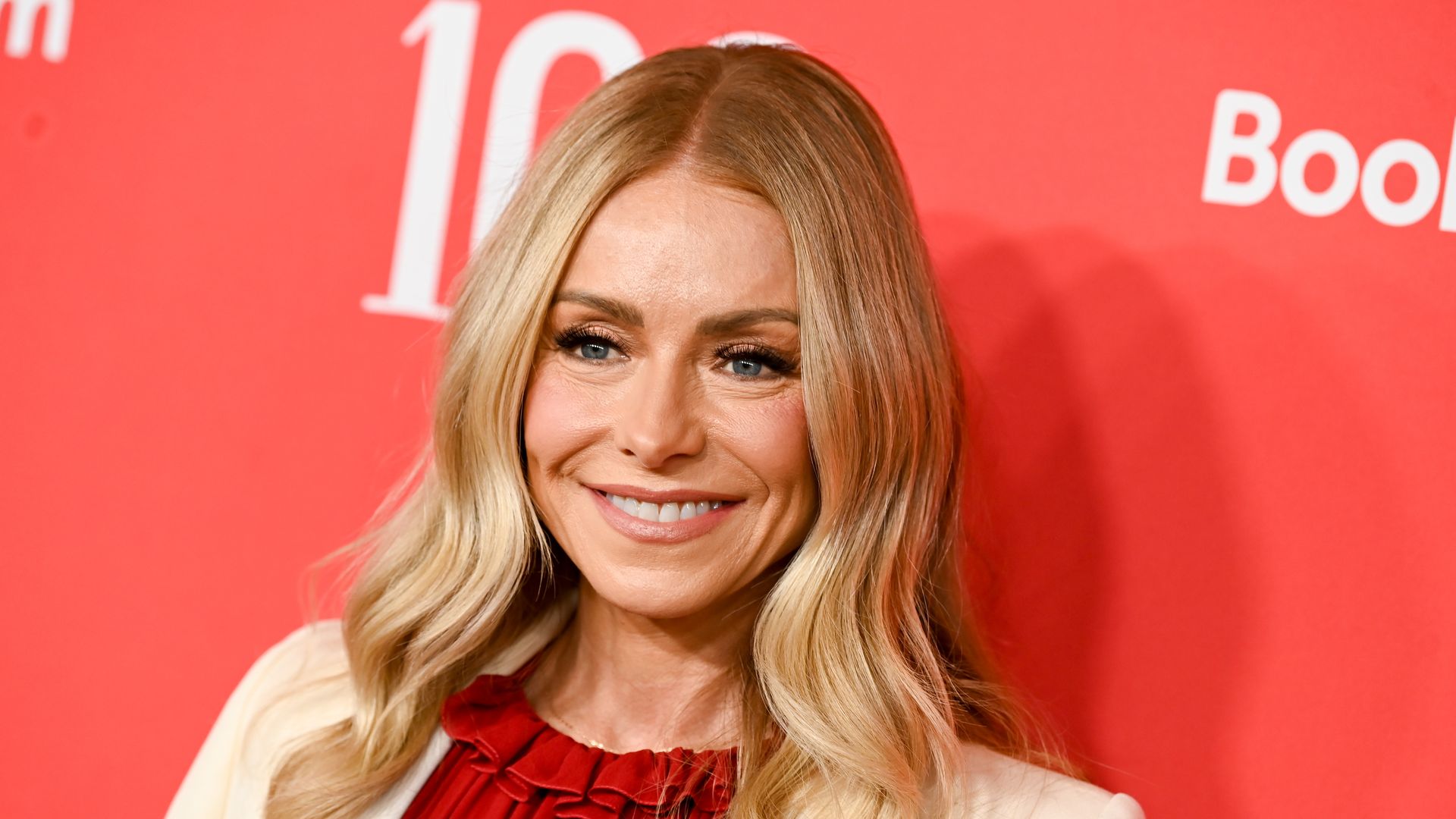 Kelly Ripa shares surprising facelift confession