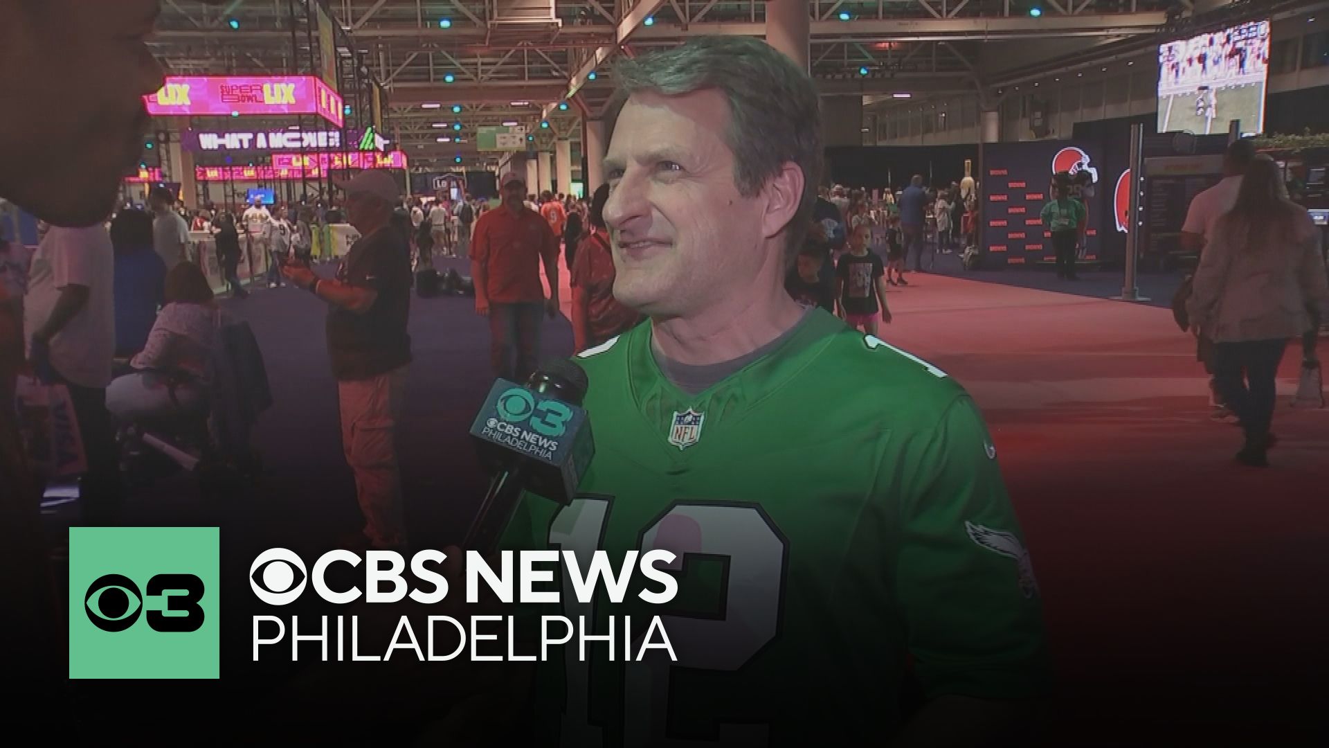 Eagles fans enjoy NFL Fan Experience in New Orleans before Super Bowl ...