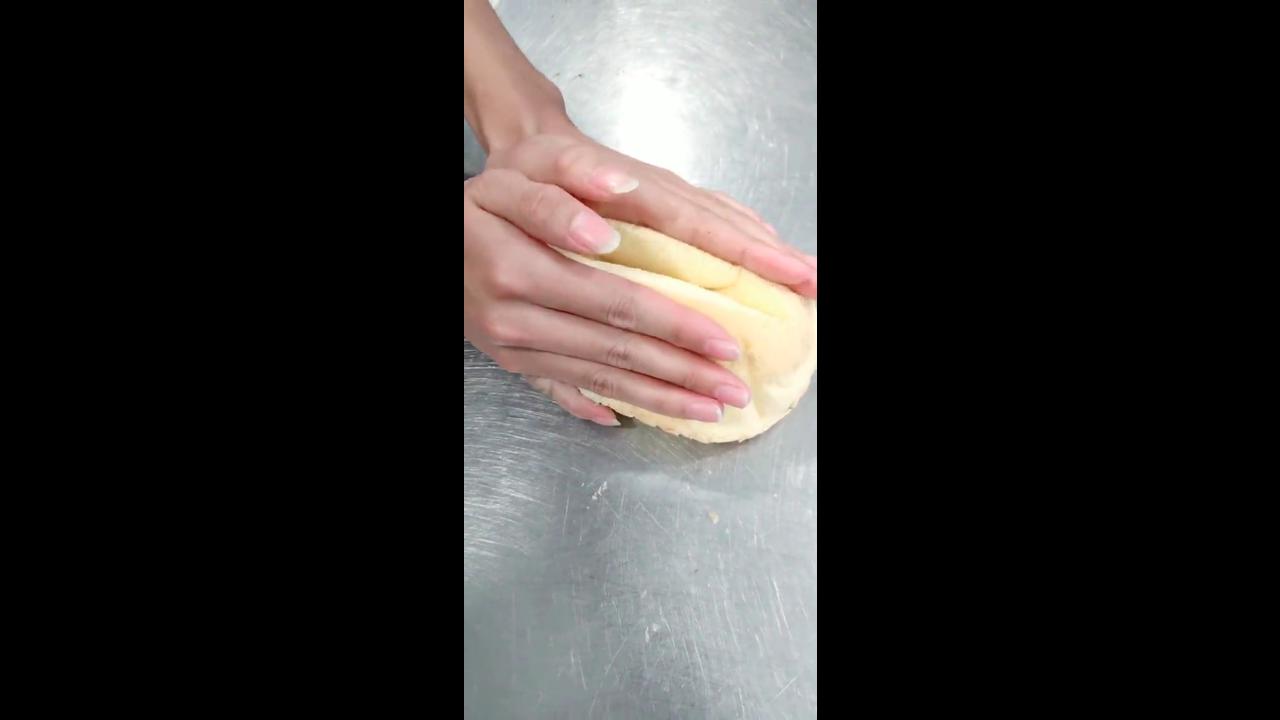Satisfying Pressing Angel Sponge Cake