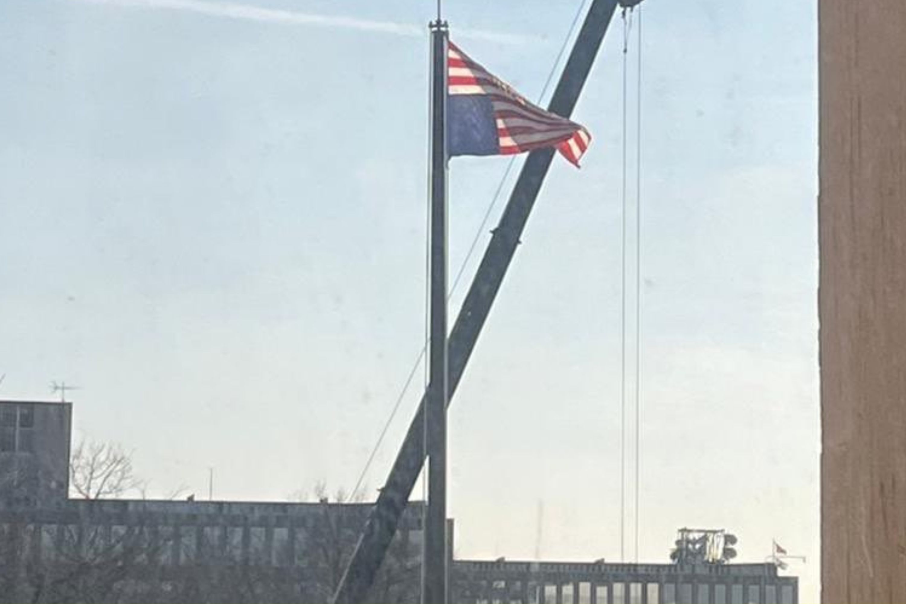 US Flag Upside Down Outside State Department, Photo Appears to Suggest