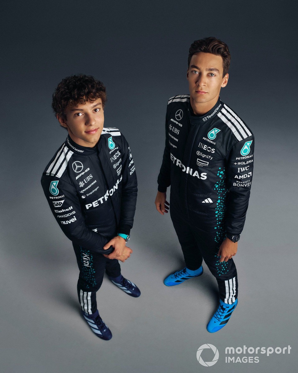 F1: Mercedes apresenta novos uniformes e macacão feitos pela Adidas