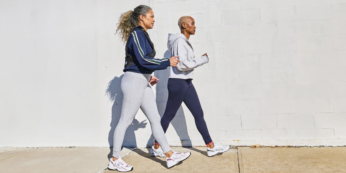 Experts say you should run 3-4.5 miles per day for weight loss, here's why