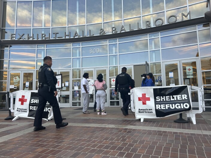 Red Cross opens new shelter in Duarte for fire evacuees in Pasadena