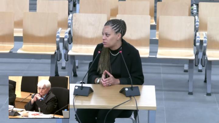 Ana Ecube, amiga de Jenni Hermoso, dice que la jugadora "estaba sola ...