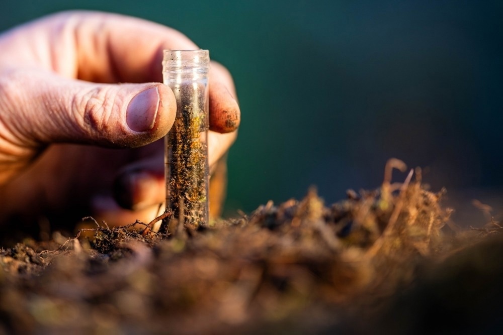 Streamlined Soil Extraction for Semi-Volatile Organics