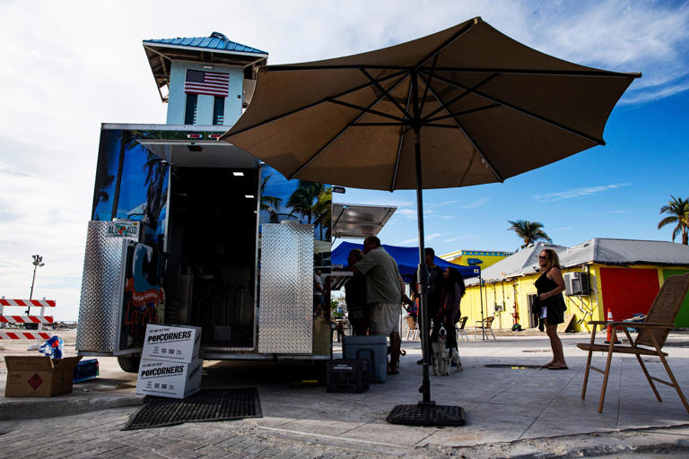 Fort Myers Beach Times Square restaurant violated code, must comply or ...