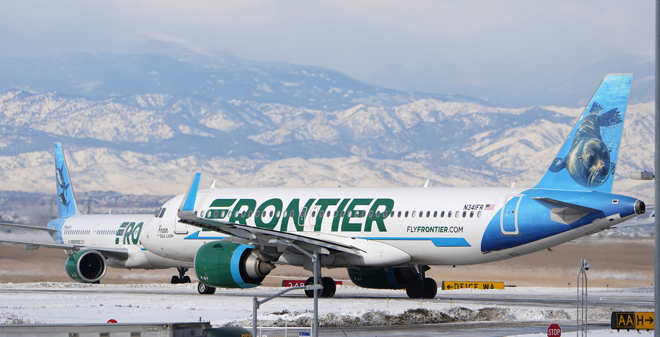 Frontier Airlines Passenger Shatters Plane Window Mid-Air