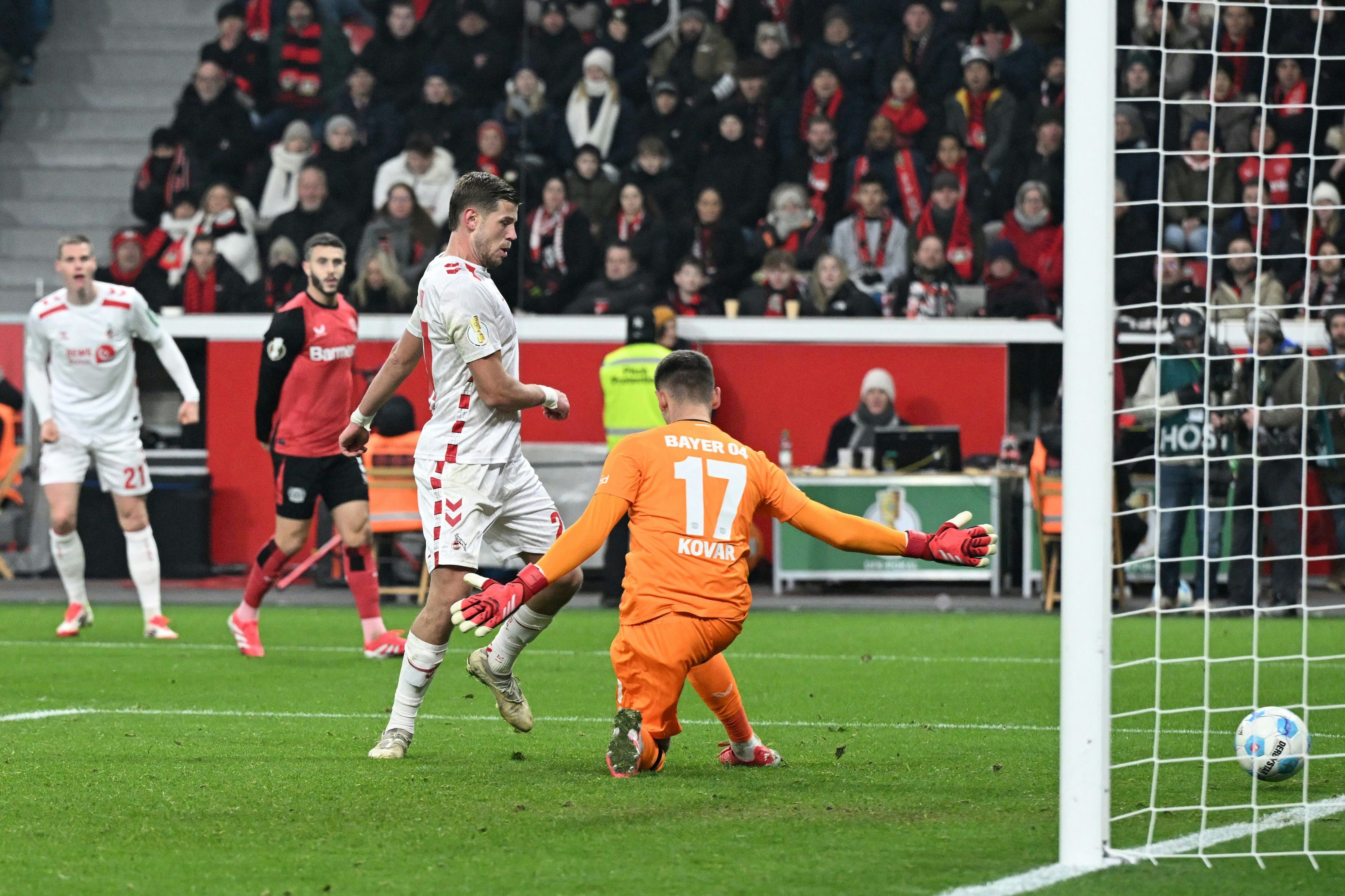 „Wäre ein geiler Einstand gewesen“: VAR verhindert Bilderbuch-Debüt von ...