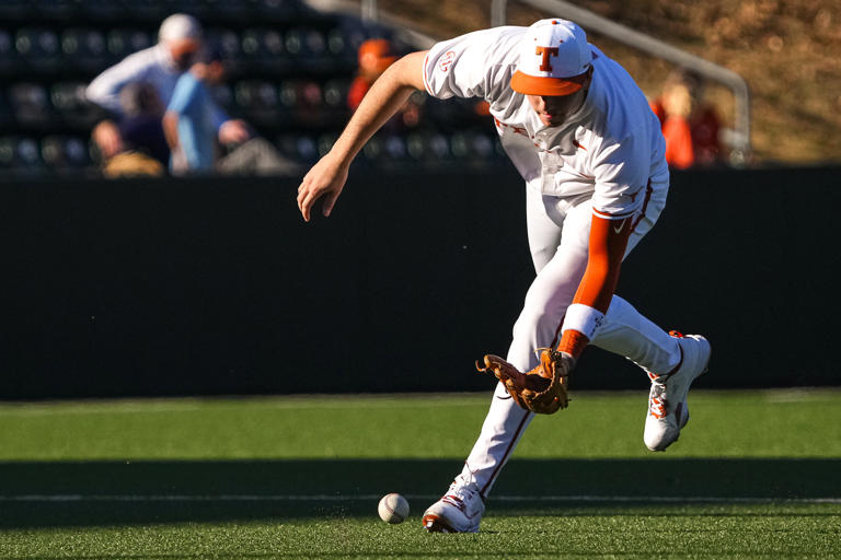 Texas baseball score updates vs UT Arlington today: Longhorns host ...