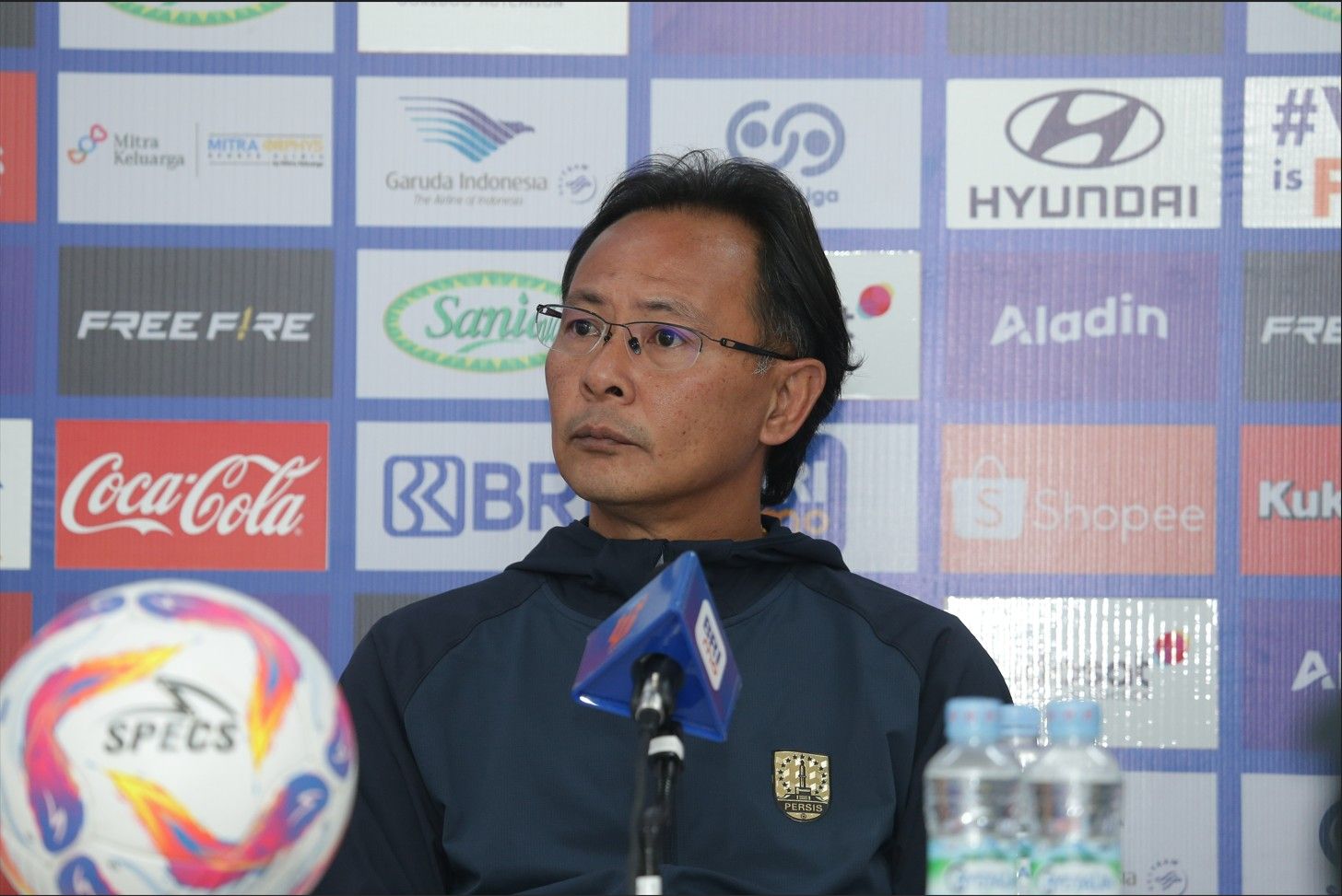 Baru menjabat, Ong Kim Swee langsung bikin pelatih akademi sepak bola ...