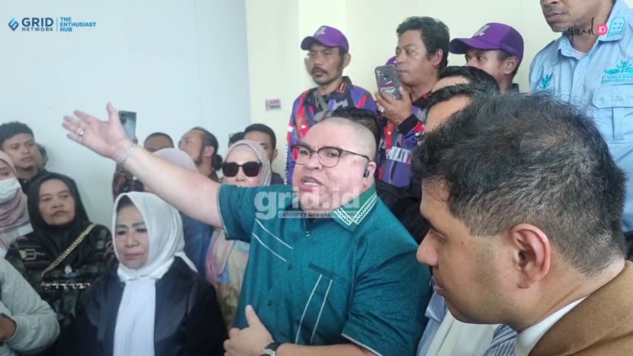 Kronologi Razman Nasution Marah-marah di Ruang Sidang, Polisi Diusir ...