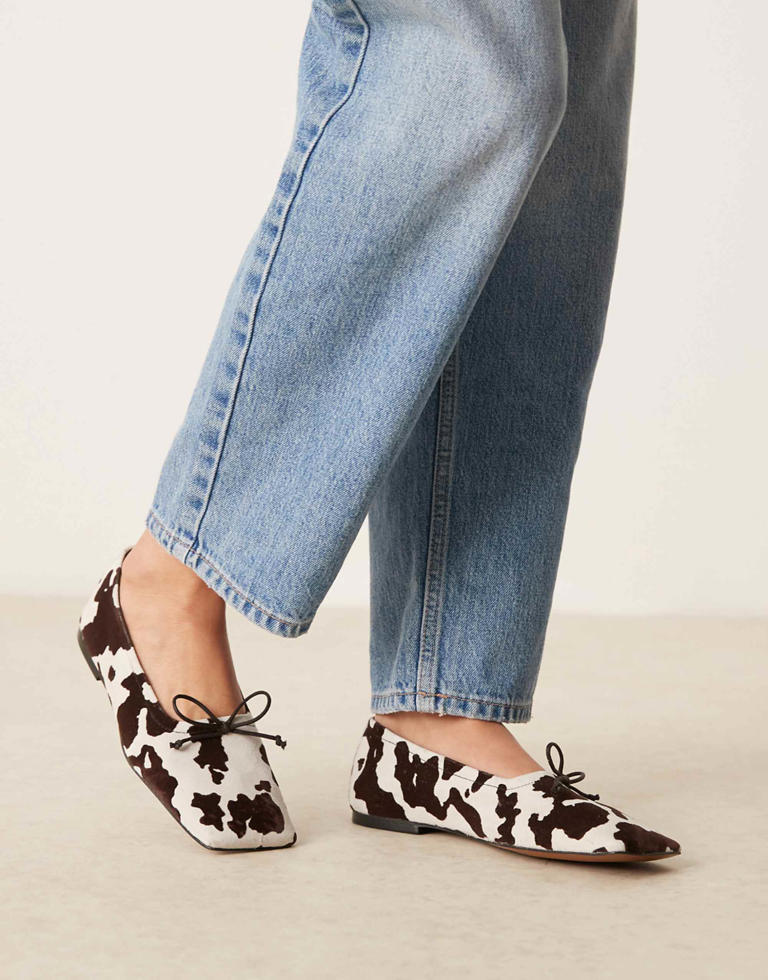 Leopard Print Is Chic, But Wearing Shoes in This Alternative Print Tell ...