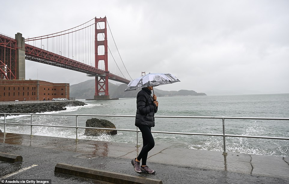 Brutal storm to pummel US West Coast with a month's worth of rain