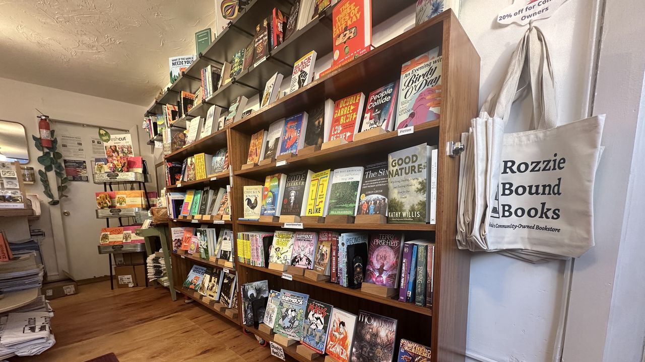 So you want to start a co-op bookstore. Here's how Rozzie Bound does it
