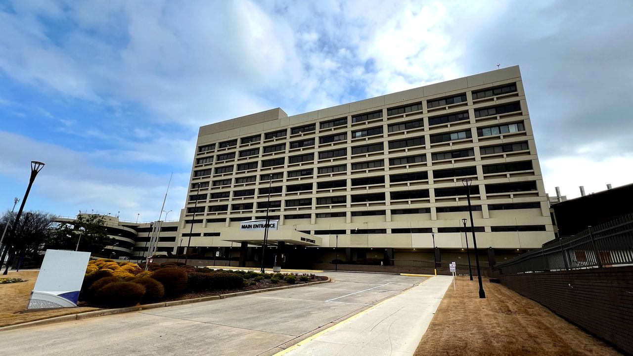 Atlanta Medical Center redevelopment: Historic groups want to preserve ...