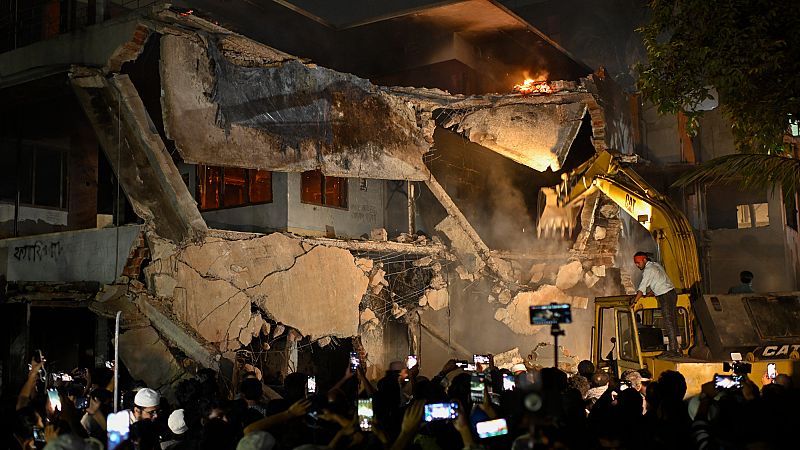 Protesters destroy family home of Bangladesh's ousted leader Sheikh Hasina