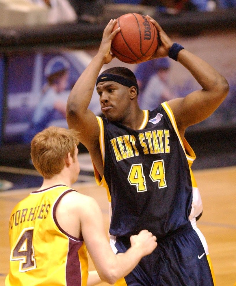 Antonio Gates in Pro Football Hall of Fame | Kent State basketball star ...
