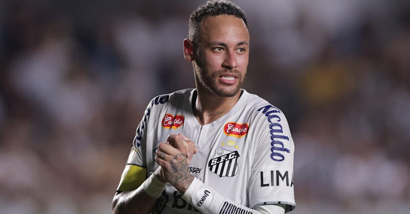 Neymar estreia-se a marcar no regresso ao Santos (Vídeo)