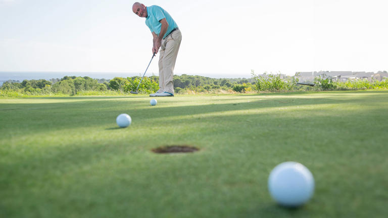 Put This Putting Routine Into Play Before Your Next Round - You'll ...